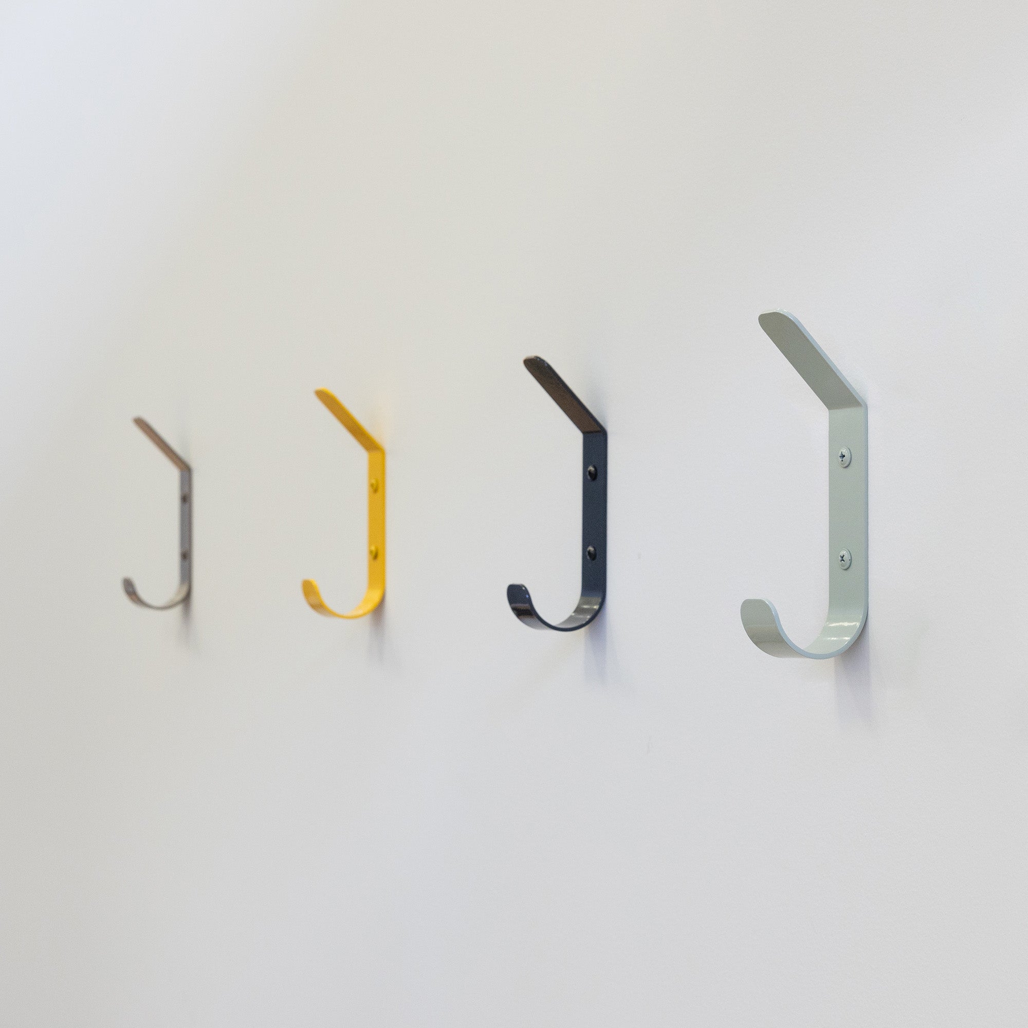 Multipurpose Wall Hooks, 4-Pack, Assorted, Dual-Sided Hook, Double Wall ...