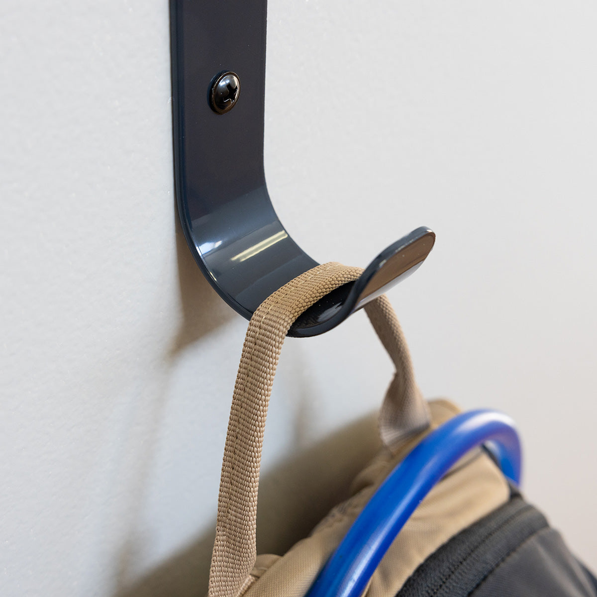 Multipurpose Wall Hooks, 4-Pack, Assorted, Dual-Sided Hook, Double Wall ...